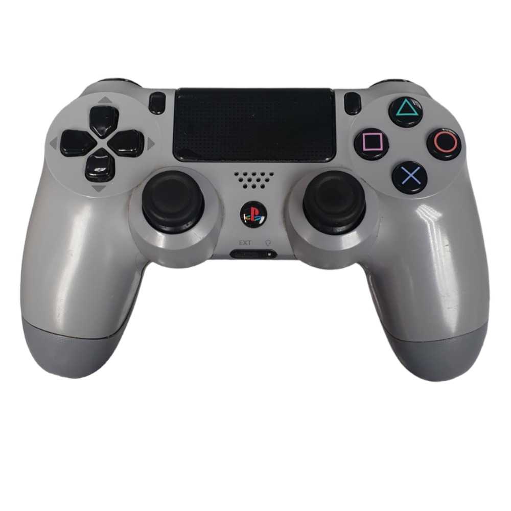 Pre-owned PS4 Controller (official)-Retro style - Own4Less